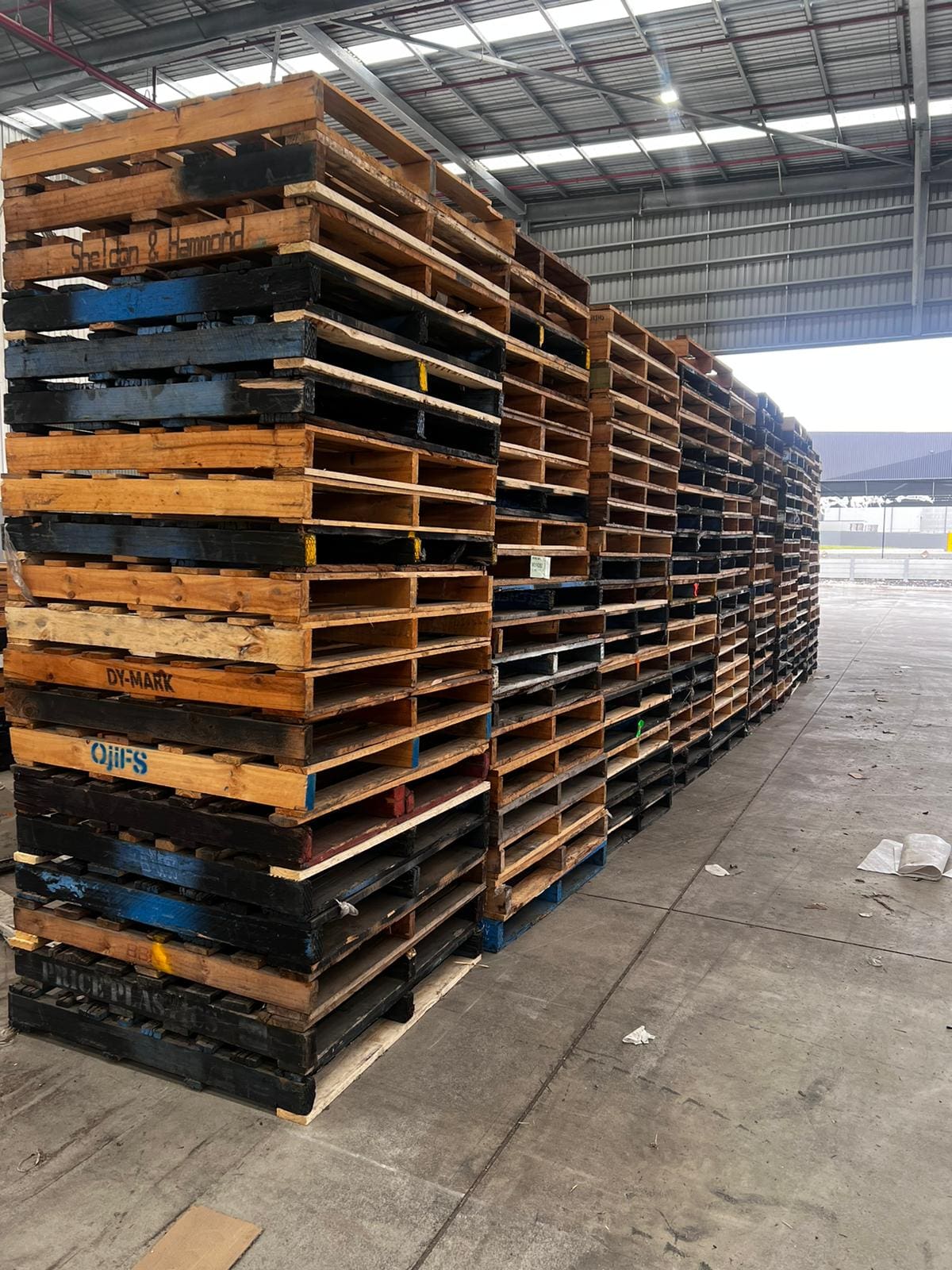 Custom Pallets | Melbourne Pallet Recycling